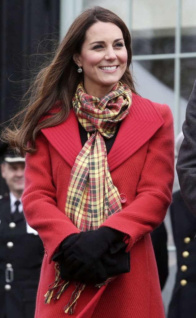 Kate Middleton's 10 Best Scarf Moments - Dress Like A Duchess