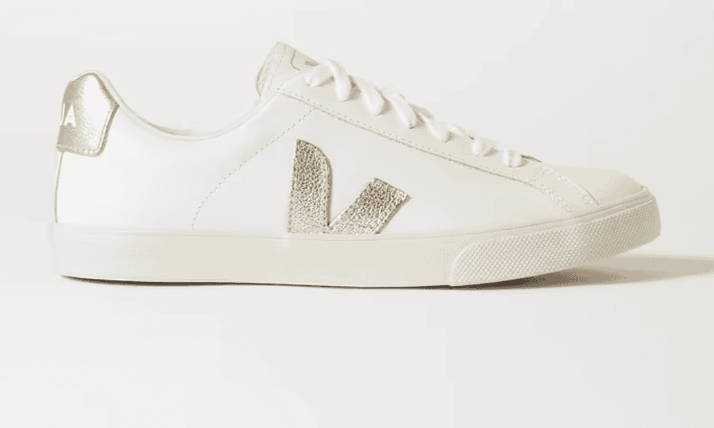 Kate Middleton's Veja Sneakers are A Closet Must Have - Dress Like A ...