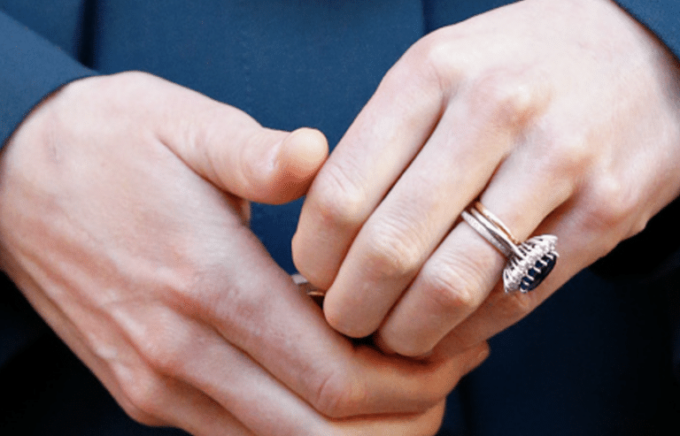 Kate Middleton's Eternity Ring is $400 Off On a Special Holiday Sale ...
