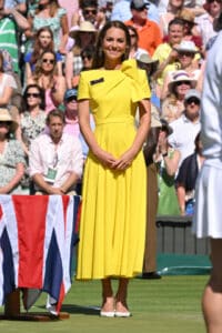 18 of Kate Middleton's Best Bow Fashion Moments - Dress Like A Duchess