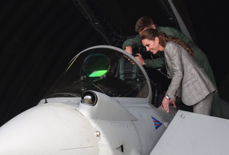 Kate Middleton Visits Royal Air Force Station in Recyled Suit - Dress ...
