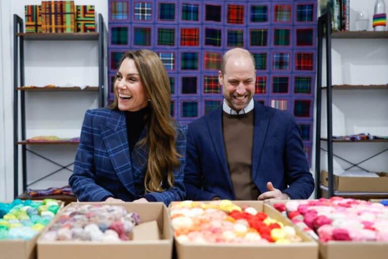 Kate Middleton Wears Blue Tartan Coat She Designed for Scotland Visit ...
